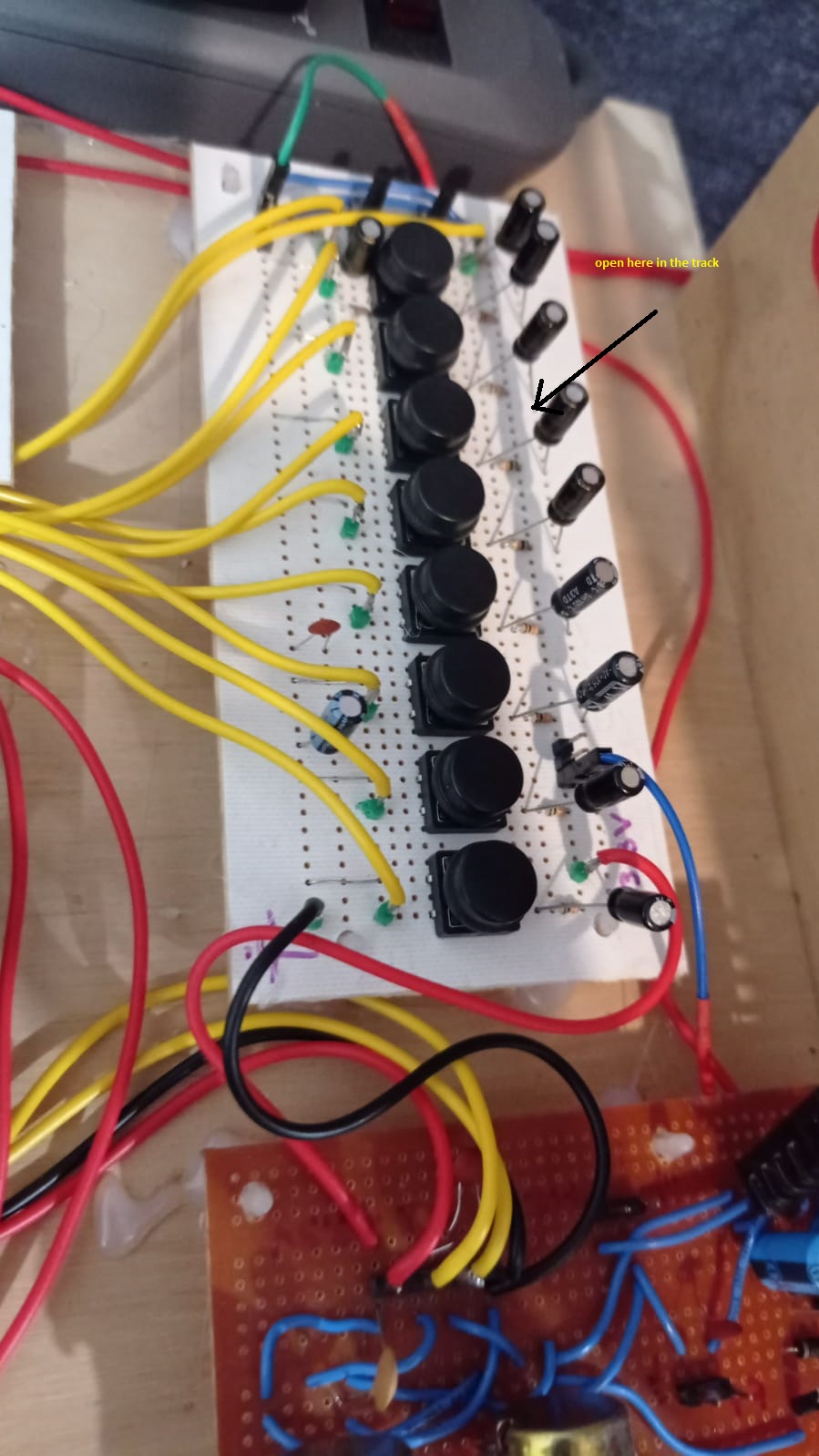 Solved: All EXTIs triggered at same time - STMicroelectronics Community