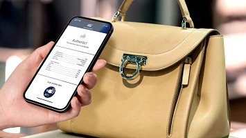 Advanced NFC tags with blockchain-compatible digit ...