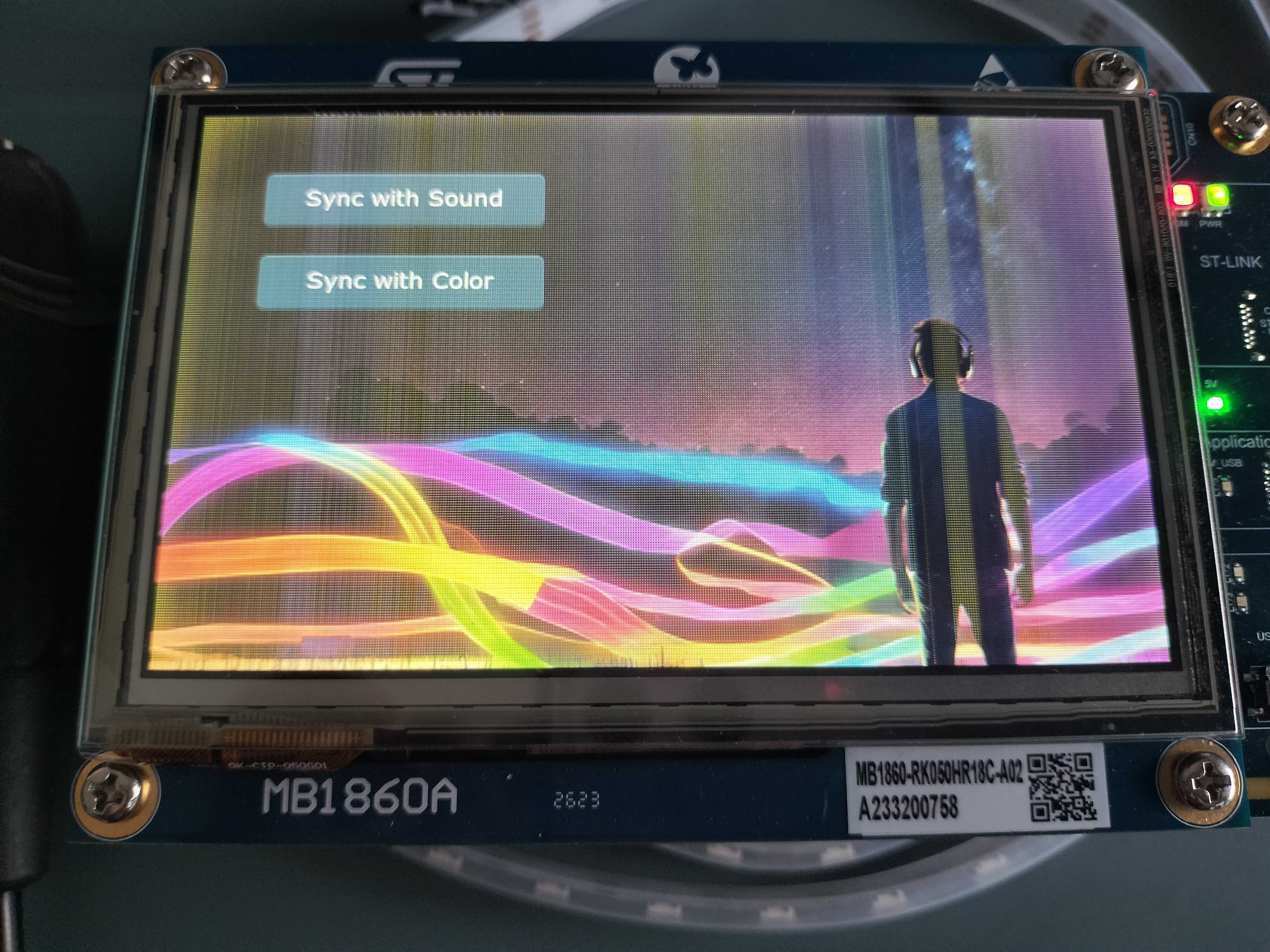 Blinking lines on the display of STM32U5G9J-DK2 - STMicroelectronics Community