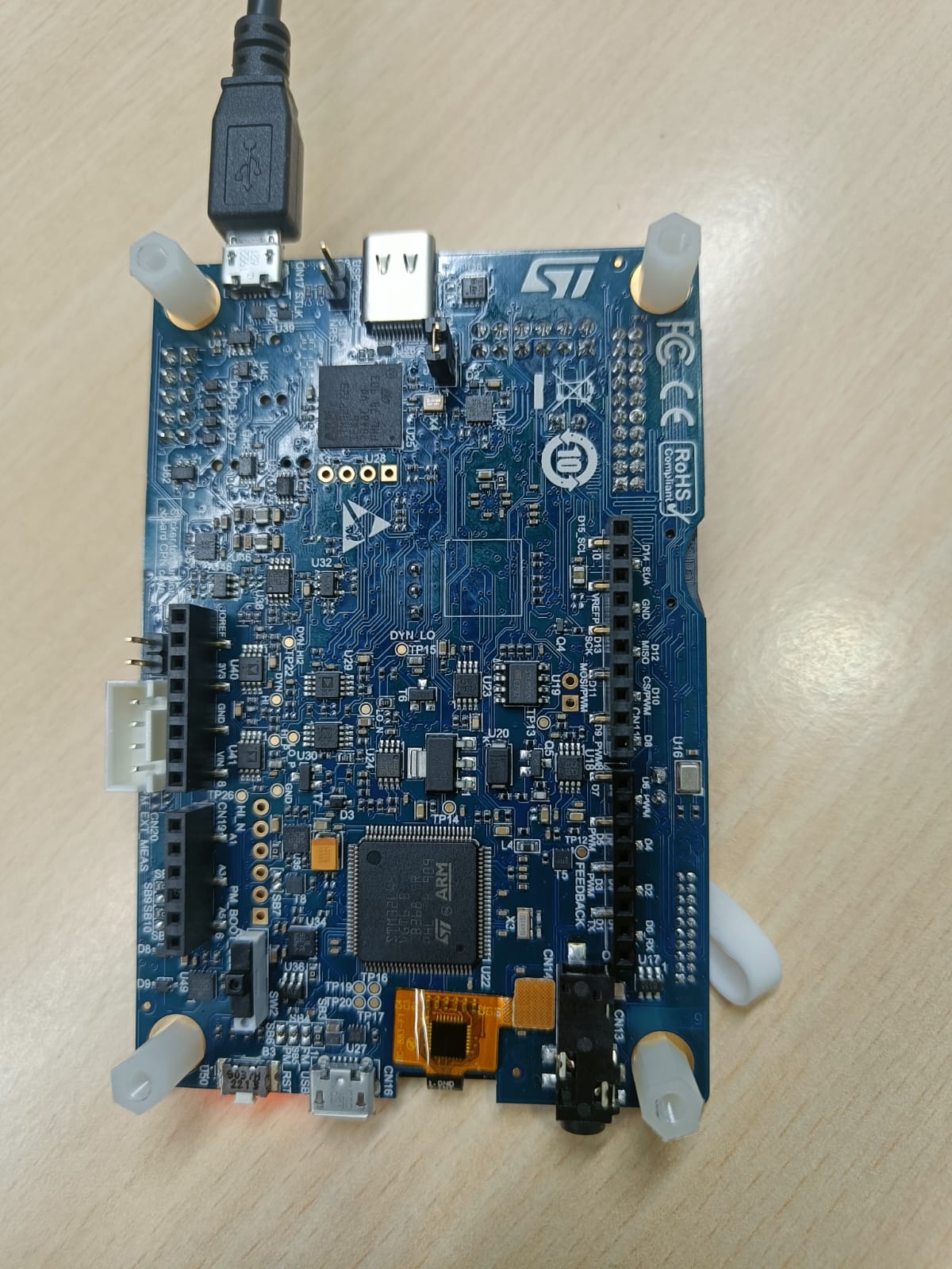 not able to debug the STM32L562E-DK - STMicroelectronics Community